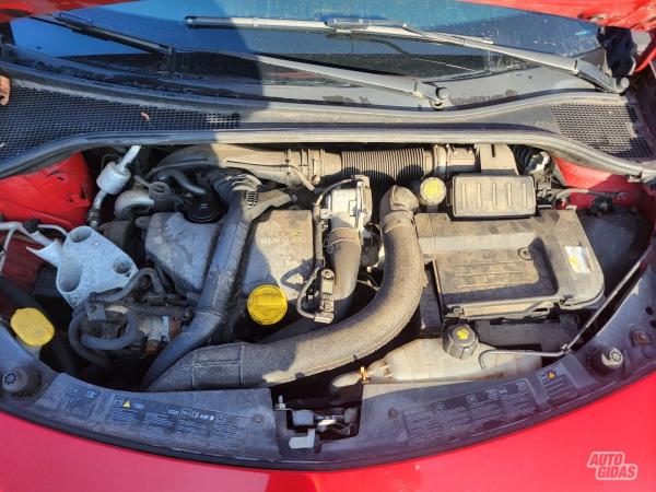 Renault Clio 2011 Jonava, ar dzinēja tilpumu 1.50 L un nobraukumu 278 tūkst. km par 1500 €, foto 3 vietnē AUTOMOTO.COM.LV