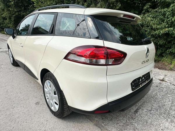 Renault Clio 2015 in Siauliai, with an engine capacity of 1.46 L and mileage of 300 thousand km for 3150 €, photo 7 on AUTOMOTO.COM.LV