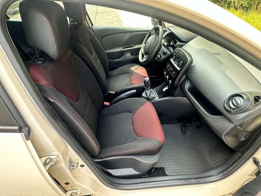 Renault Clio 2015 in Siauliai, with an engine capacity of 1.46 L and mileage of 300 thousand km for 3150 €, photo 21 on AUTOMOTO.COM.LV