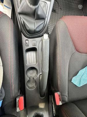 Renault Clio 2015 in Siauliai, with an engine capacity of 1.46 L and mileage of 300 thousand km for 3150 €, photo 25 on AUTOMOTO.COM.LV