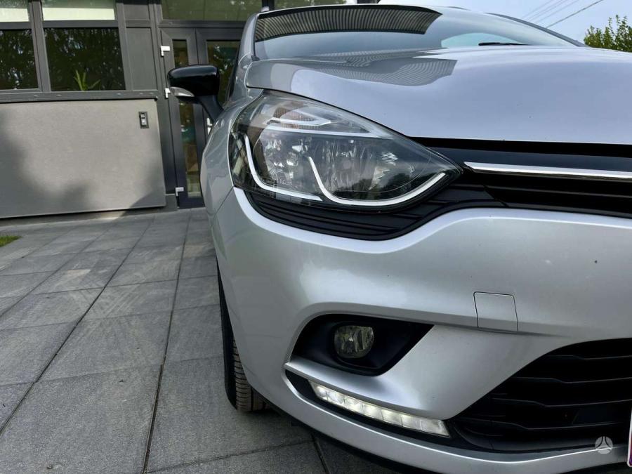 Renault Clio 2017 in Siauliai, with an engine capacity of 1.50 L and mileage of 214 thousand km for 4899 €, photo 9 on AUTOMOTO.COM.LV