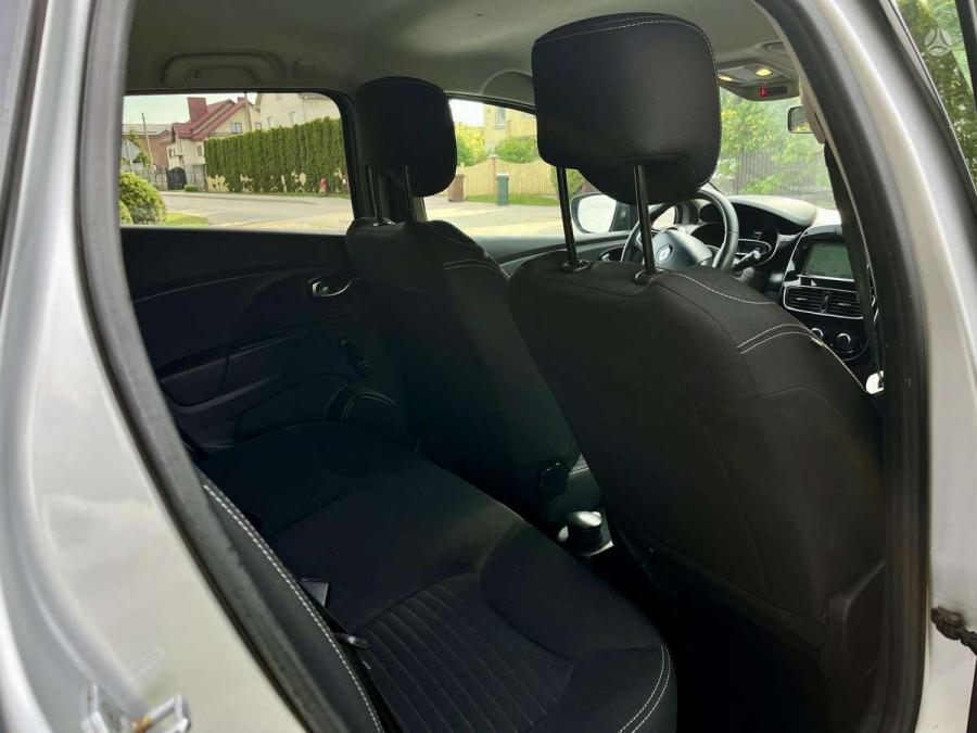 Renault Clio 2017 in Siauliai, with an engine capacity of 1.50 L and mileage of 214 thousand km for 4899 €, photo 10 on AUTOMOTO.COM.LV