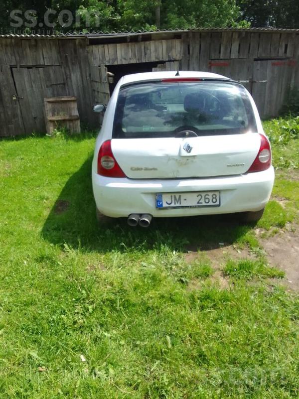 White Renault Clio 2006 in Bauska, with an engine capacity of 7.70 L and mileage of 101 thousand km for 3200 €, photo 4 on AUTOMOTO.COM.LV
