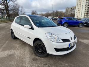 Balts Renault Clio 2009 Rīga, ar dzinēja tilpumu 1.50 L un nobraukumu 264 tūkst. km par 2550 €, foto 6 vietnē AUTOMOTO.COM.LV