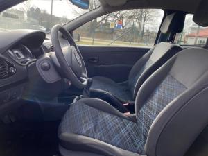 Balts Renault Clio 2009 Rīga, ar dzinēja tilpumu 1.50 L un nobraukumu 264 tūkst. km par 2550 €, foto 9 vietnē AUTOMOTO.COM.LV