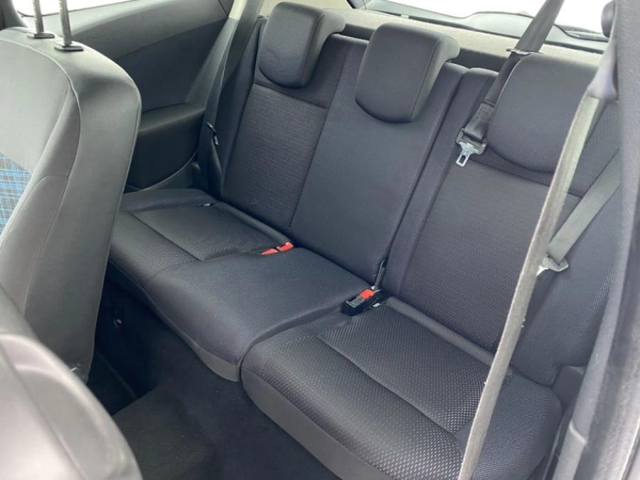 Balts Renault Clio 2009 Rīga, ar dzinēja tilpumu 1.50 L un nobraukumu 264 tūkst. km par 2550 €, foto 11 vietnē AUTOMOTO.COM.LV
