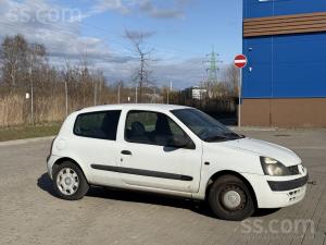 Белый Рено Клио 2002 в Рига, объемом двигателя 1.50 л и пробегом 270 тыс. км за 400 €, фото 4 на AUTOMOTO.COM.LV