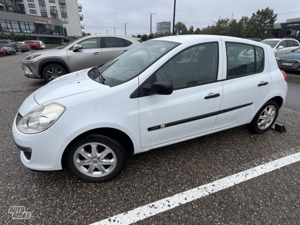 Balts Renault Clio 2006 Viļņa, ar dzinēja tilpumu 1.50 L un nobraukumu 240 tūkst. km par 1600 €, foto 10 vietnē AUTOMOTO.COM.LV