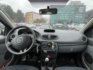 Balts Renault Clio 2006 Viļņa, ar dzinēja tilpumu 1.50 L un nobraukumu 240 tūkst. km par 1600 €, foto 14 vietnē AUTOMOTO.COM.LV