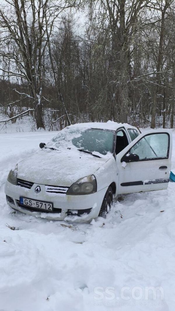 Белый Рено Клио 2007 в Екабпилс, объемом двигателя 1.20 л и пробегом 0 тыс. км за 600 €, фото 1 на AUTOMOTO.COM.LV