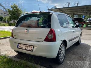 Balts Renault Clio 2007 Jūrmala, ar dzinēja tilpumu 1.50 L un nobraukumu 349 tūkst. km par 1000 €, foto 5 vietnē AUTOMOTO.COM.LV