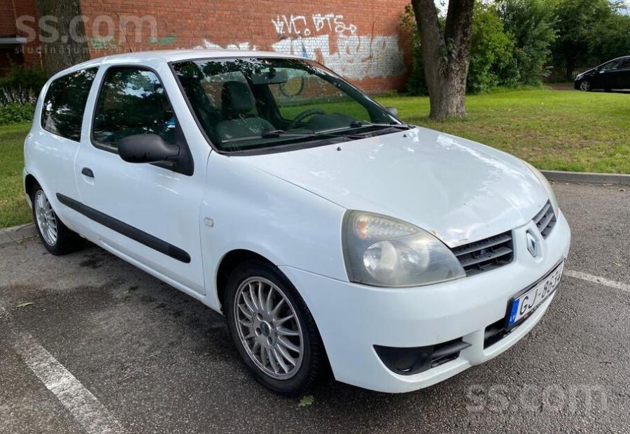 Balts Renault Clio 2007 Jūrmala, ar dzinēja tilpumu 1.50 L un nobraukumu 349 tūkst. km par 1000 €, foto 7 vietnē AUTOMOTO.COM.LV