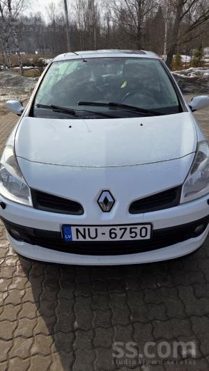White Renault Clio 2008 in Ogre, with an engine capacity of 1.20 L and mileage of 250 thousand km for 1100 €, photo 3 on AUTOMOTO.COM.LV
