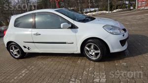 White Renault Clio 2008 in Ogre, with an engine capacity of 1.20 L and mileage of 250 thousand km for 1100 €, photo 8 on AUTOMOTO.COM.LV