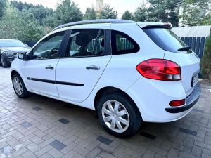 Balts Renault Clio 2008 Viļņa, ar dzinēja tilpumu 1.46 L un nobraukumu 207 tūkst. km par 2500 €, foto 6 vietnē AUTOMOTO.COM.LV