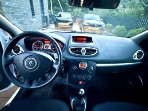 Balts Renault Clio 2008 Viļņa, ar dzinēja tilpumu 1.46 L un nobraukumu 207 tūkst. km par 2500 €, foto 8 vietnē AUTOMOTO.COM.LV