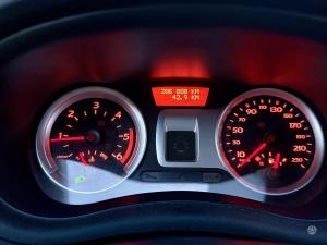 Balts Renault Clio 2008 Viļņa, ar dzinēja tilpumu 1.46 L un nobraukumu 207 tūkst. km par 2500 €, foto 10 vietnē AUTOMOTO.COM.LV