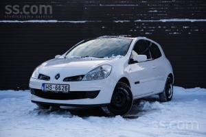 Balts Renault Clio 2009 Rīga, ar dzinēja tilpumu 1.50 L un nobraukumu 265 tūkst. km par 1890 €, foto  vietnē AUTOMOTO.COM.LV