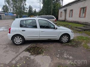Белый Рено Клио 2011 в Рига, объемом двигателя 1.20 л и пробегом 260 тыс. км за 1200 €, фото 5 на AUTOMOTO.COM.LV
