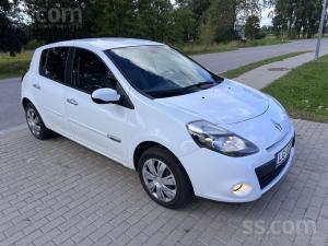 Белый Рено Клио 2011 в Лимбажи, объемом двигателя 1.50 л и пробегом 328 тыс. км за 1950 €, фото 4 на AUTOMOTO.COM.LV