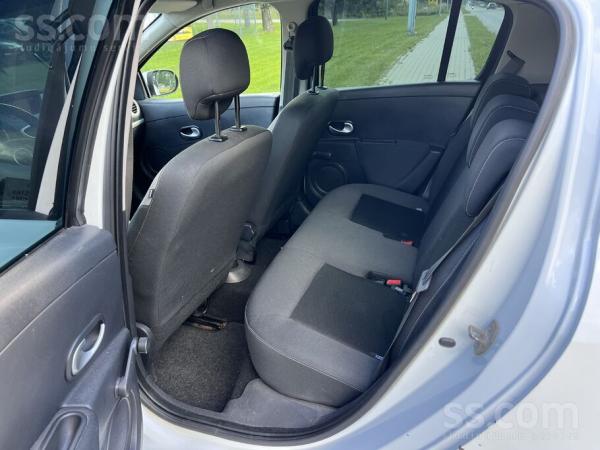 Balts Renault Clio 2011 Limbaži, ar dzinēja tilpumu 1.50 L un nobraukumu 328 tūkst. km par 1950 €, foto 10 vietnē AUTOMOTO.COM.LV