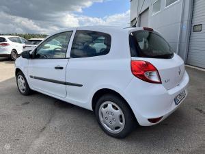 White Renault Clio 2011 in Taurage, with an engine capacity of 1.46 L and mileage of 375 thousand km for 1100 €, photo 7 on AUTOMOTO.COM.LV