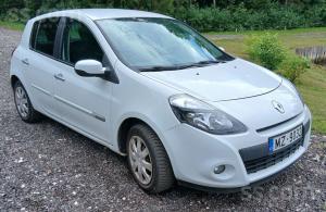 Balts Renault Clio 2012 Talsi, ar dzinēja tilpumu 1.50 L un nobraukumu 237 tūkst. km par 2505 €, foto 3 vietnē AUTOMOTO.COM.LV