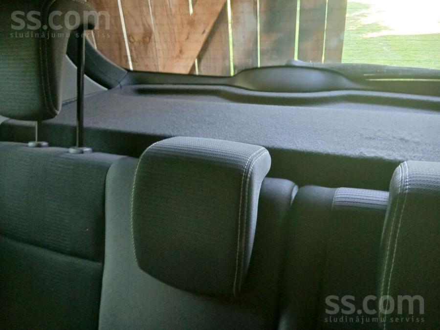 Balts Renault Clio 2012 Talsi, ar dzinēja tilpumu 1.50 L un nobraukumu 237 tūkst. km par 2505 €, foto 13 vietnē AUTOMOTO.COM.LV