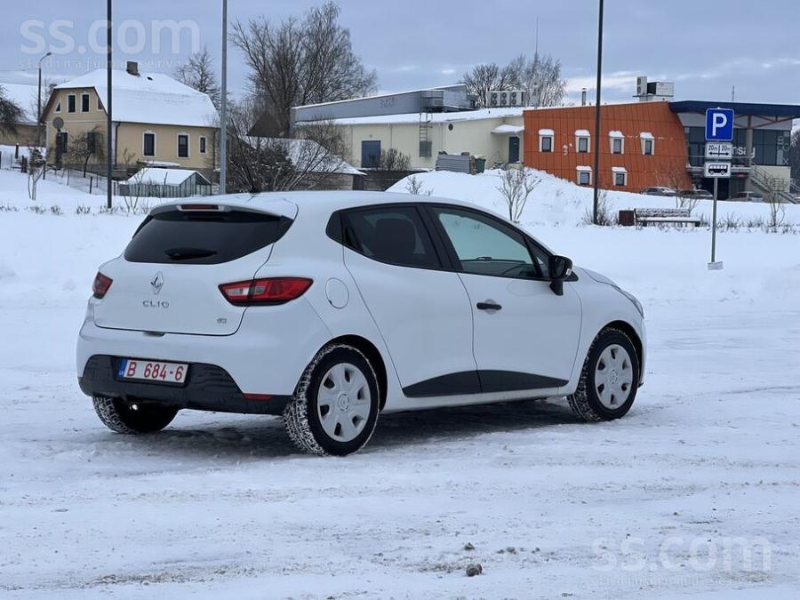Balts Renault Clio 2013 Rēzekne, ar dzinēja tilpumu 1.50 L un nobraukumu 142 tūkst. km par 4950 €, foto 4 vietnē AUTOMOTO.COM.LV
