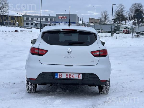 Balts Renault Clio 2013 Rēzekne, ar dzinēja tilpumu 1.50 L un nobraukumu 142 tūkst. km par 4950 €, foto 6 vietnē AUTOMOTO.COM.LV