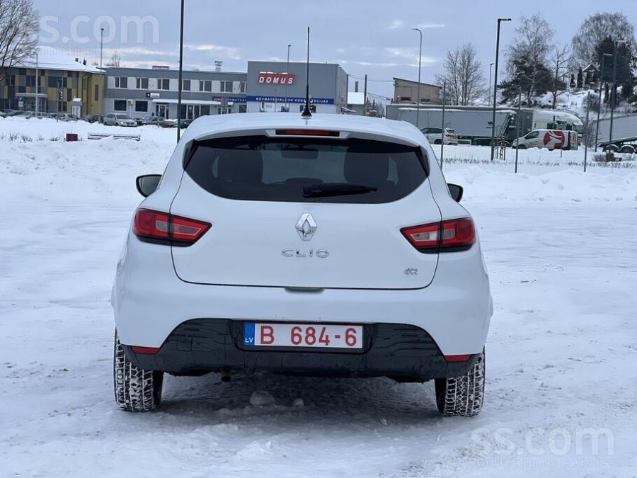 Balts Renault Clio 2013 Rēzekne, ar dzinēja tilpumu 1.50 L un nobraukumu 142 tūkst. km par 4950 €, foto 6 vietnē AUTOMOTO.COM.LV