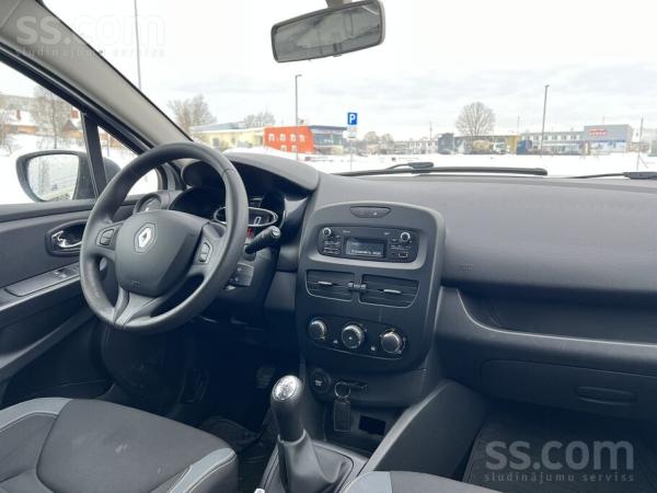 Balts Renault Clio 2013 Rēzekne, ar dzinēja tilpumu 1.50 L un nobraukumu 142 tūkst. km par 4950 €, foto 9 vietnē AUTOMOTO.COM.LV
