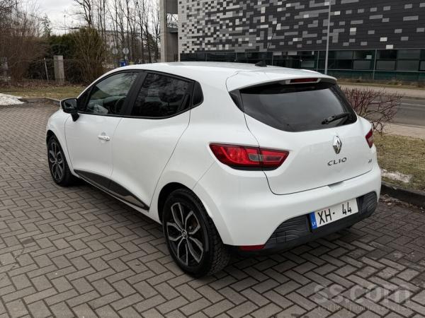 White Renault Clio 2013 in Dobele, with an engine capacity of 1.50 L and mileage of 197 thousand km for 4500 €, photo 6 on AUTOMOTO.COM.LV