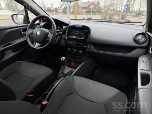 Balts Renault Clio 2013 Dobele, ar dzinēja tilpumu 1.50 L un nobraukumu 197 tūkst. km par 4500 €, foto 12 vietnē AUTOMOTO.COM.LV