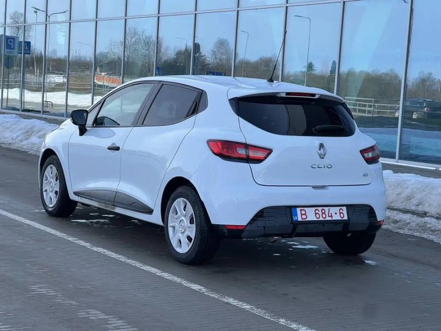 Balts Renault Clio 2013 Rēzekne, ar dzinēja tilpumu 1.50 L un nobraukumu 142 tūkst. km par 4950 €, foto 5 vietnē AUTOMOTO.COM.LV