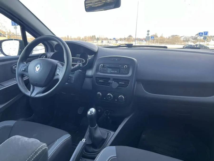 Balts Renault Clio 2013 Rēzekne, ar dzinēja tilpumu 1.50 L un nobraukumu 142 tūkst. km par 4950 €, foto 7 vietnē AUTOMOTO.COM.LV