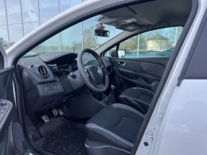 Balts Renault Clio 2013 Rēzekne, ar dzinēja tilpumu 1.50 L un nobraukumu 142 tūkst. km par 4950 €, foto 10 vietnē AUTOMOTO.COM.LV