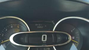 Balts Renault Clio 2013 Panevēža, ar dzinēja tilpumu 1.50 L un nobraukumu 190 tūkst. km par 2900 €, foto 5 vietnē AUTOMOTO.COM.LV