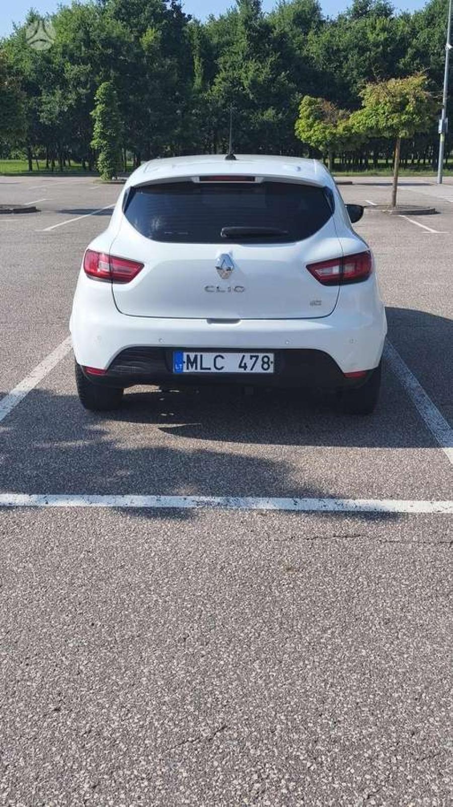 Balts Renault Clio 2013 Panevēža, ar dzinēja tilpumu 1.50 L un nobraukumu 190 tūkst. km par 2900 €, foto 7 vietnē AUTOMOTO.COM.LV