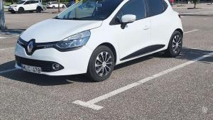 Balts Renault Clio 2013 Panevēža, ar dzinēja tilpumu 1.50 L un nobraukumu 190 tūkst. km par 2900 €, foto 11 vietnē AUTOMOTO.COM.LV