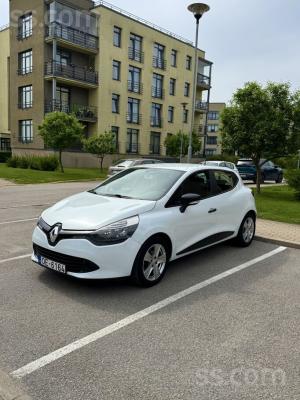 Balts Renault Clio 2014 Rīga, ar dzinēja tilpumu 1.50 L un nobraukumu 357 tūkst. km par 3000 €, foto  vietnē AUTOMOTO.COM.LV