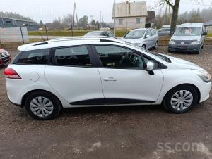 White Renault Clio 2015 in Valmiera, with an engine capacity of 1.50 L and mileage of 259 thousand km for 5550 €, photo 5 on AUTOMOTO.COM.LV