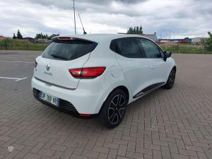 White Renault Clio 2015 in Taurage, with an engine capacity of 1.20 L and mileage of 126 thousand km for 5600 €, photo 9 on AUTOMOTO.COM.LV