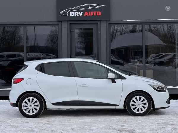 Balts Renault Clio 2016 Kėdainiai, ar dzinēja tilpumu 0.90 L un nobraukumu 152 tūkst. km par 4750 €, foto 6 vietnē AUTOMOTO.COM.LV