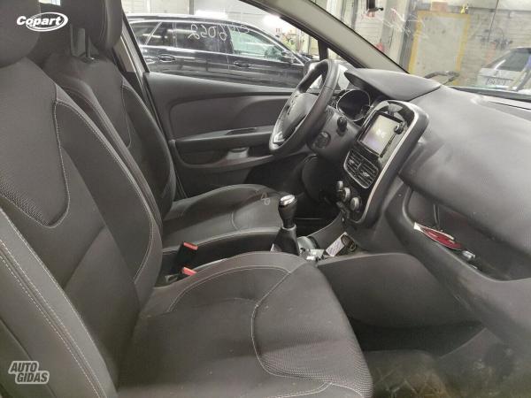 Balts Renault Clio 2017 Utena, ar dzinēja tilpumu 0.90 L un nobraukumu 96 tūkst. km par 3900 €, foto 5 vietnē AUTOMOTO.COM.LV