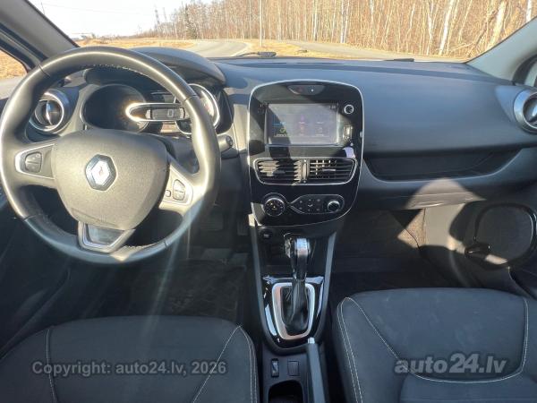 White Renault Clio 2018 in Tallinn, with an engine capacity of 1.20 L and mileage of 166 thousand km for 6000 €, photo 9 on AUTOMOTO.COM.LV