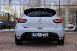 White Renault Clio 2019 in Riga, with an engine capacity of 1.50 L and mileage of 0 thousand km for 9995 €, photo 5 on AUTOMOTO.COM.LV