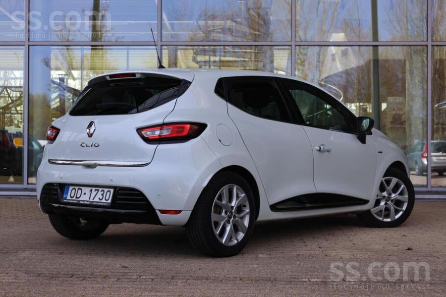 White Renault Clio 2019 in Riga, with an engine capacity of 1.50 L and mileage of 0 thousand km for 9995 €, photo 6 on AUTOMOTO.COM.LV