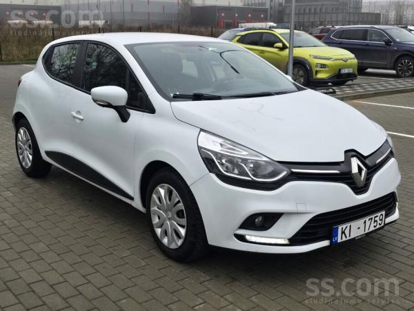 White Renault Clio 2019 in Riga, with an engine capacity of 1.50 L and mileage of 124 thousand km for 6770 €, photo 5 on AUTOMOTO.COM.LV