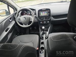 White Renault Clio 2019 in Riga, with an engine capacity of 1.50 L and mileage of 124 thousand km for 6770 €, photo 9 on AUTOMOTO.COM.LV